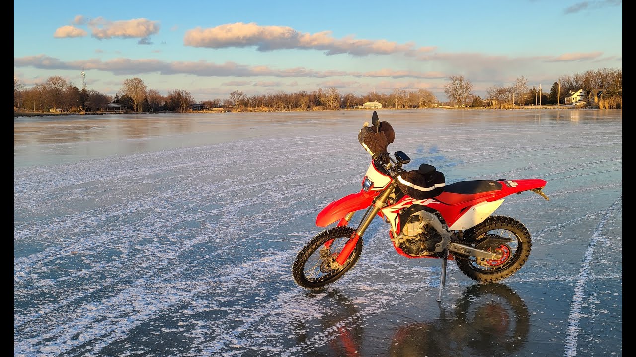 Ice riding on river canard Part 2 - YouTube