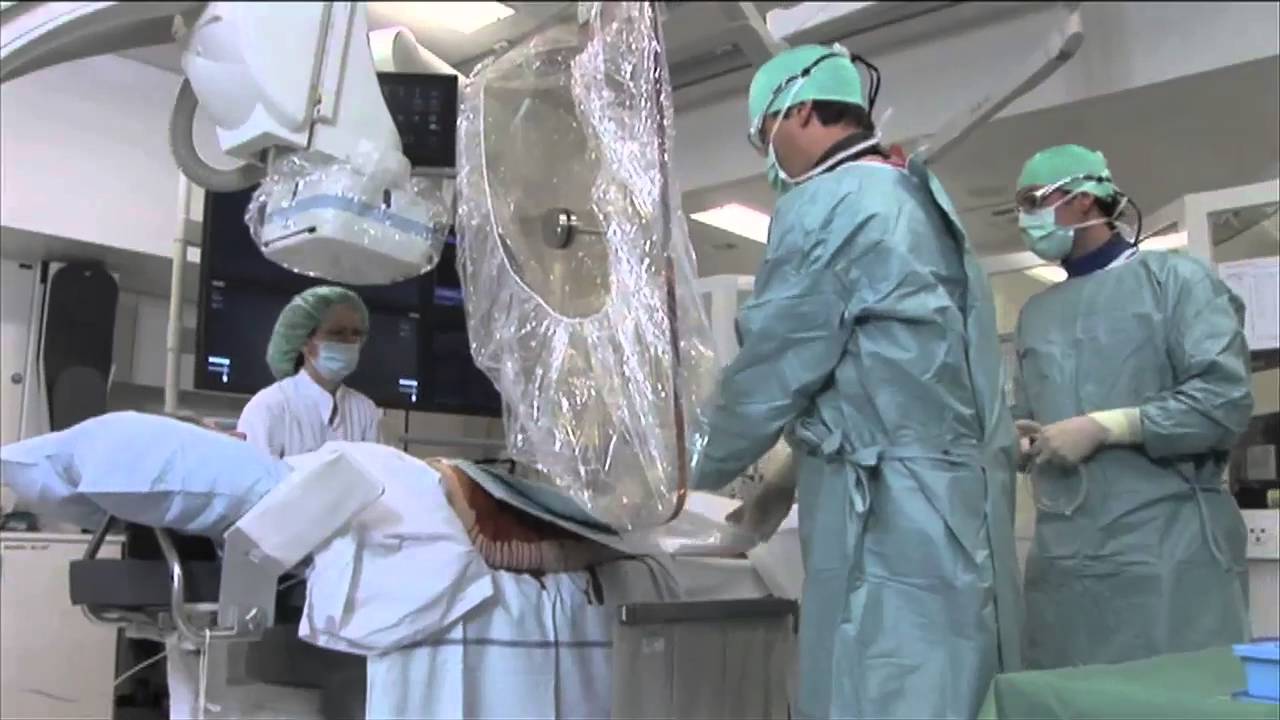 Opening a coronary artery known as revascularization - YouTube