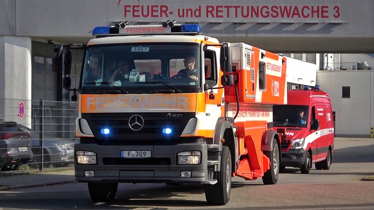 [SONDERRETTUNGSWAGEN RÜCKT AUS!] - S-RTW der Feuerwehr FRANKFURT AM ...