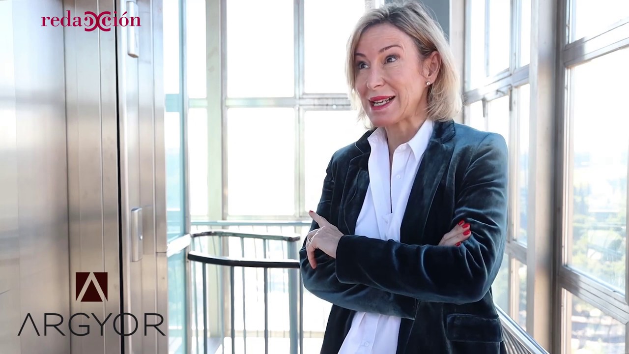 Entrevista a Ana Blanch, "Directora General de Argyor" - YouTube