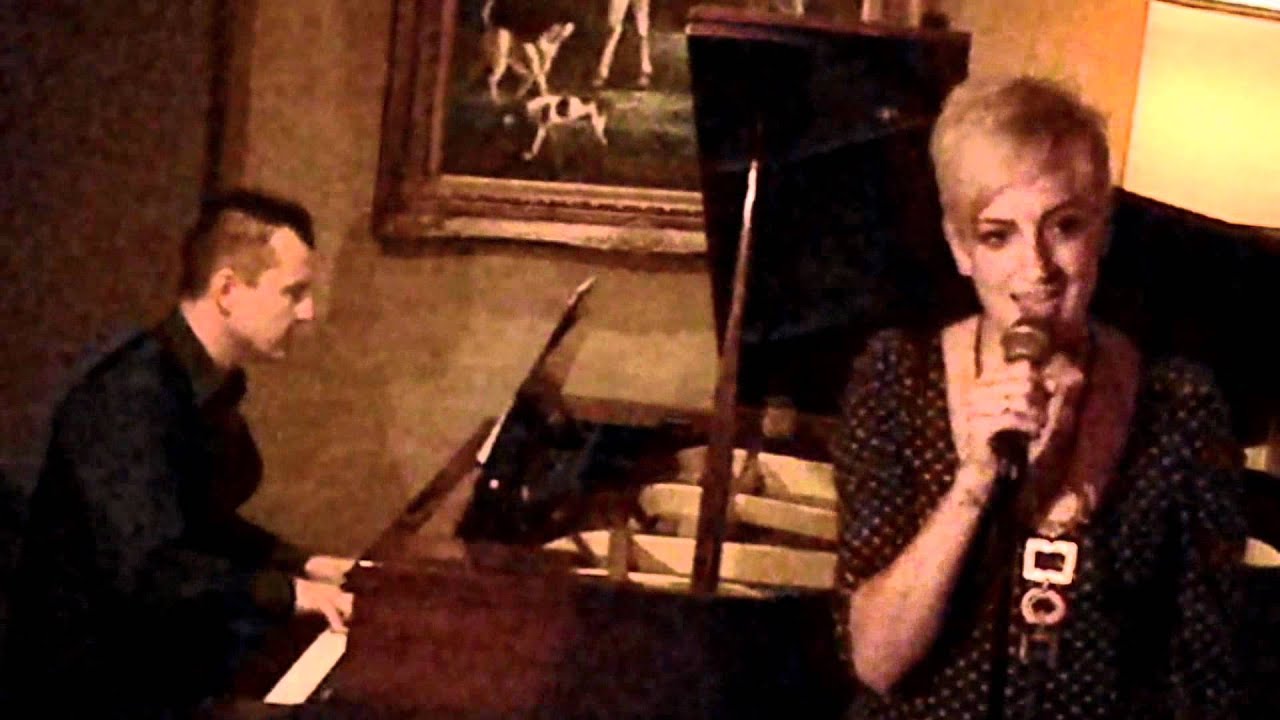 Caitlin Becker - The Victoria Room - YouTube