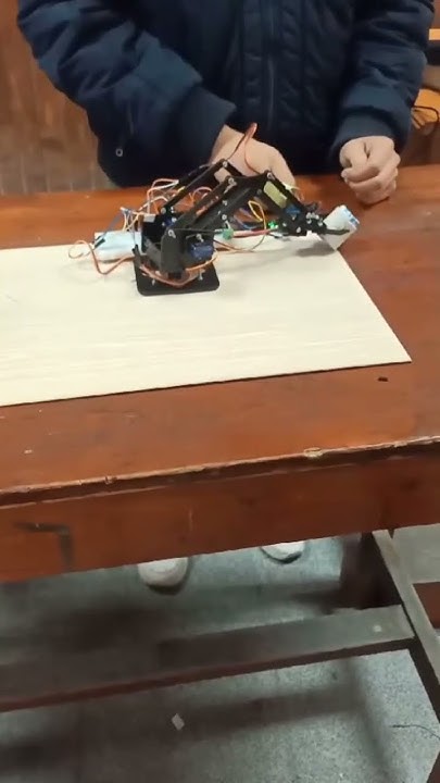 Mini robotic arm - YouTube