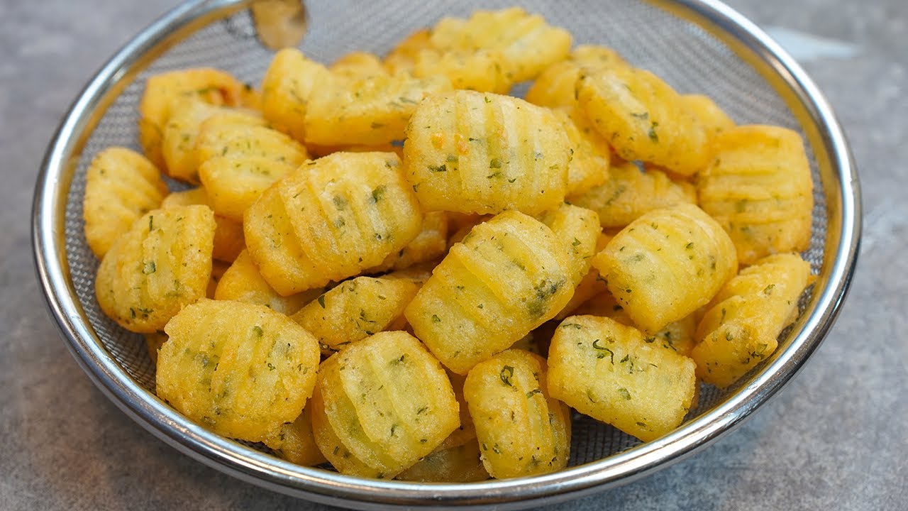 Crispy French Fries ! Bubble Potato Chips ! Potato Recipes - YouTube