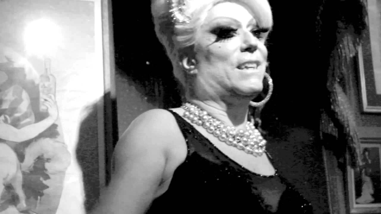 La Cave Wilson Bar Gay Nice - YouTube