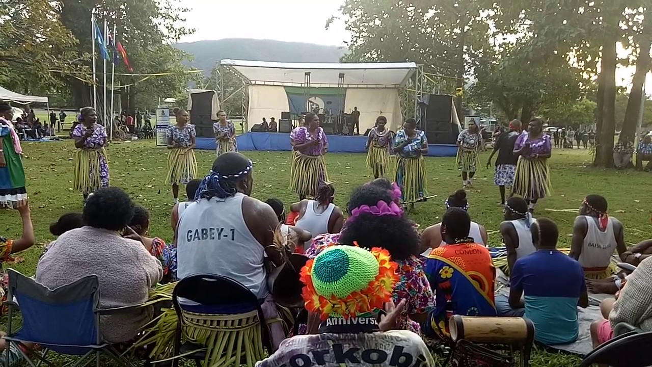 Mer Island girls pt1 - YouTube