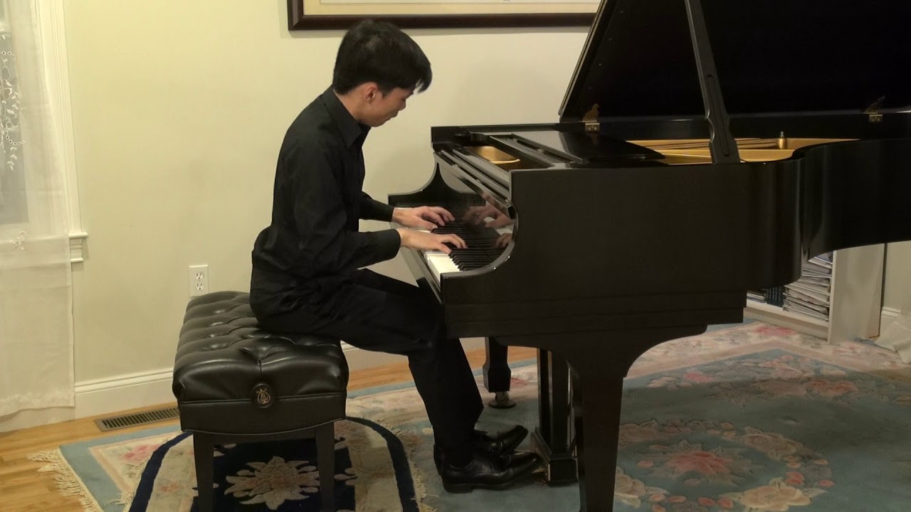 Andrew Li plays Beethoven Piano Sonata No. 31, Op 110 M1 - YouTube