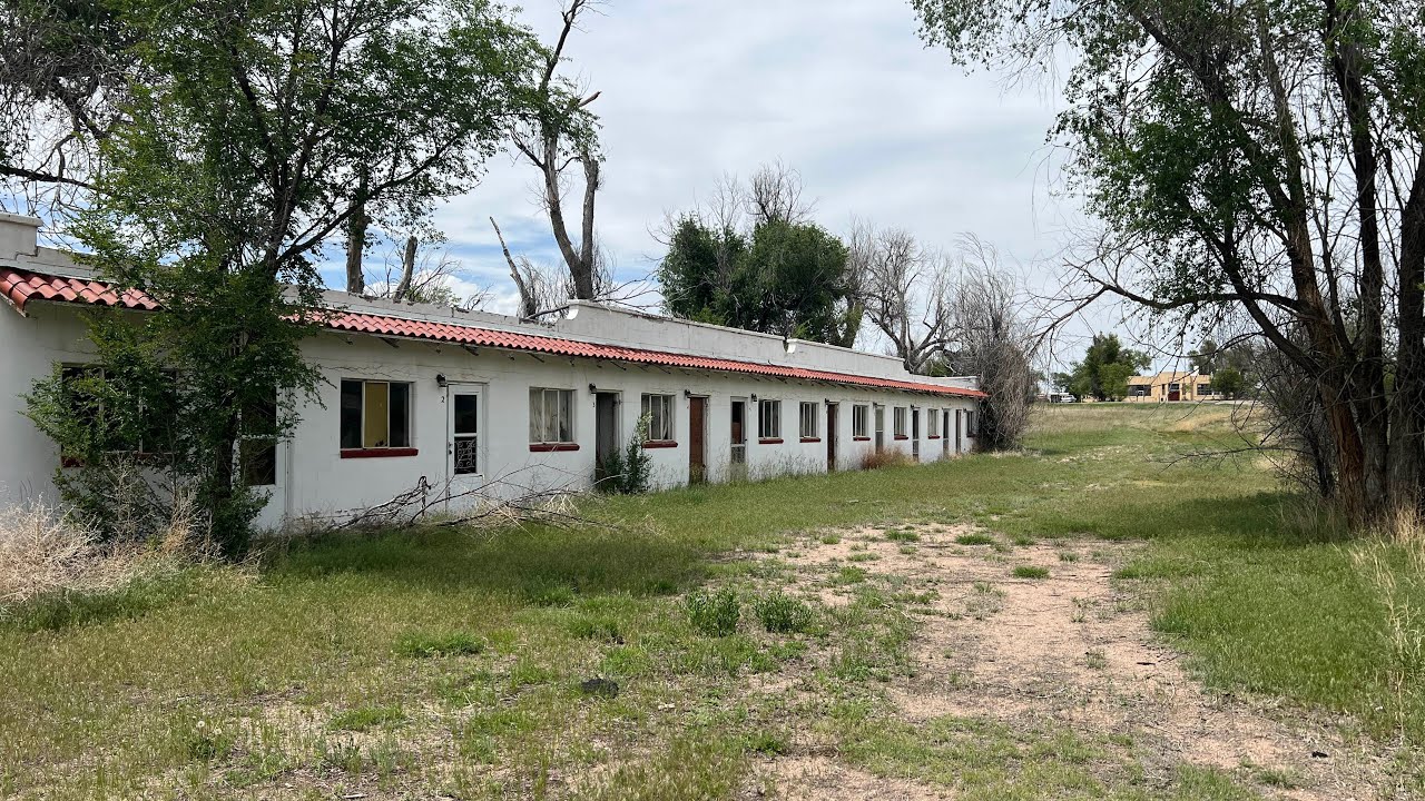 Exploring the abandoned Triple L Motel in Cope, Colorado - YouTube