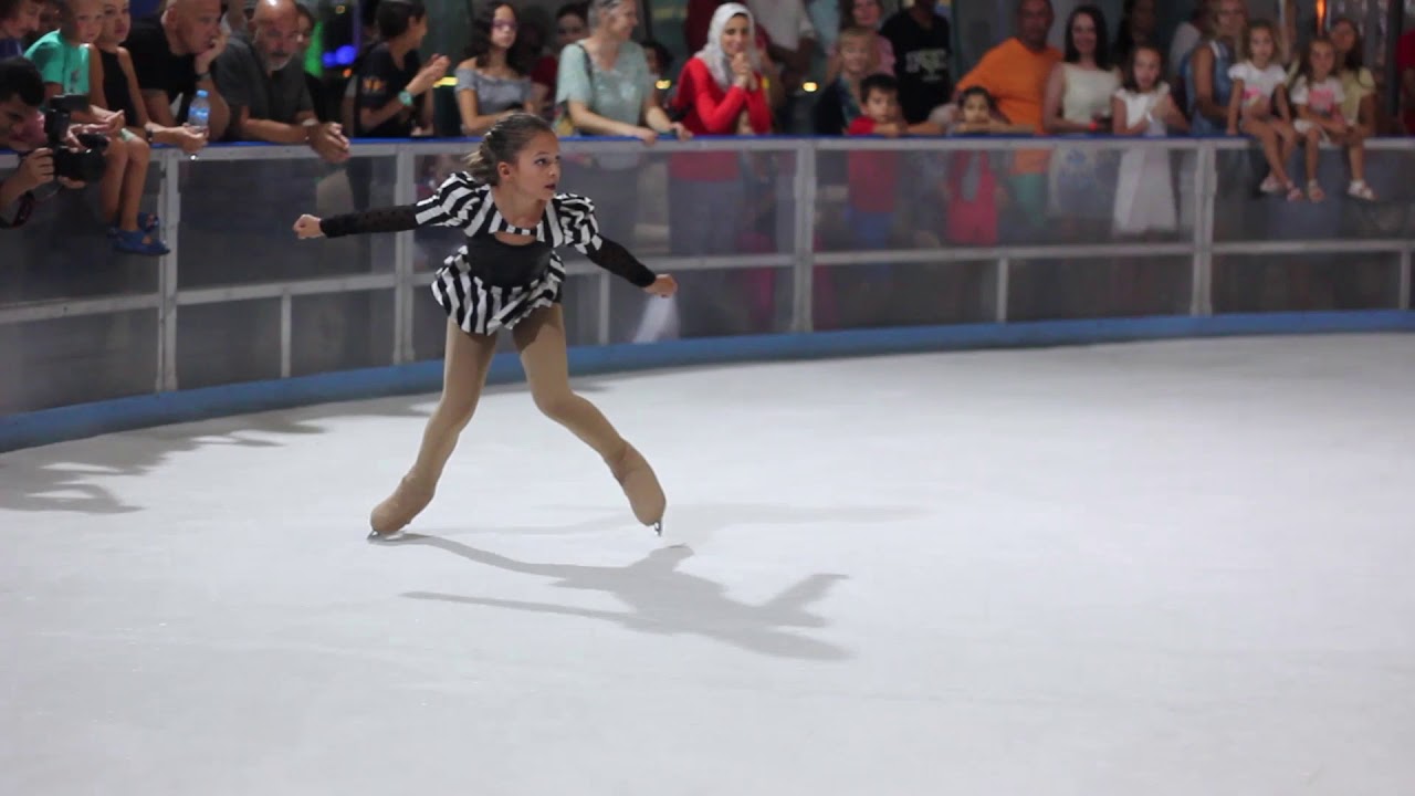 Bad Romance Ice Skating Dance - YouTube