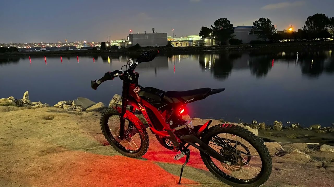 Sur Ron night ride on the streets of San Diego. - YouTube