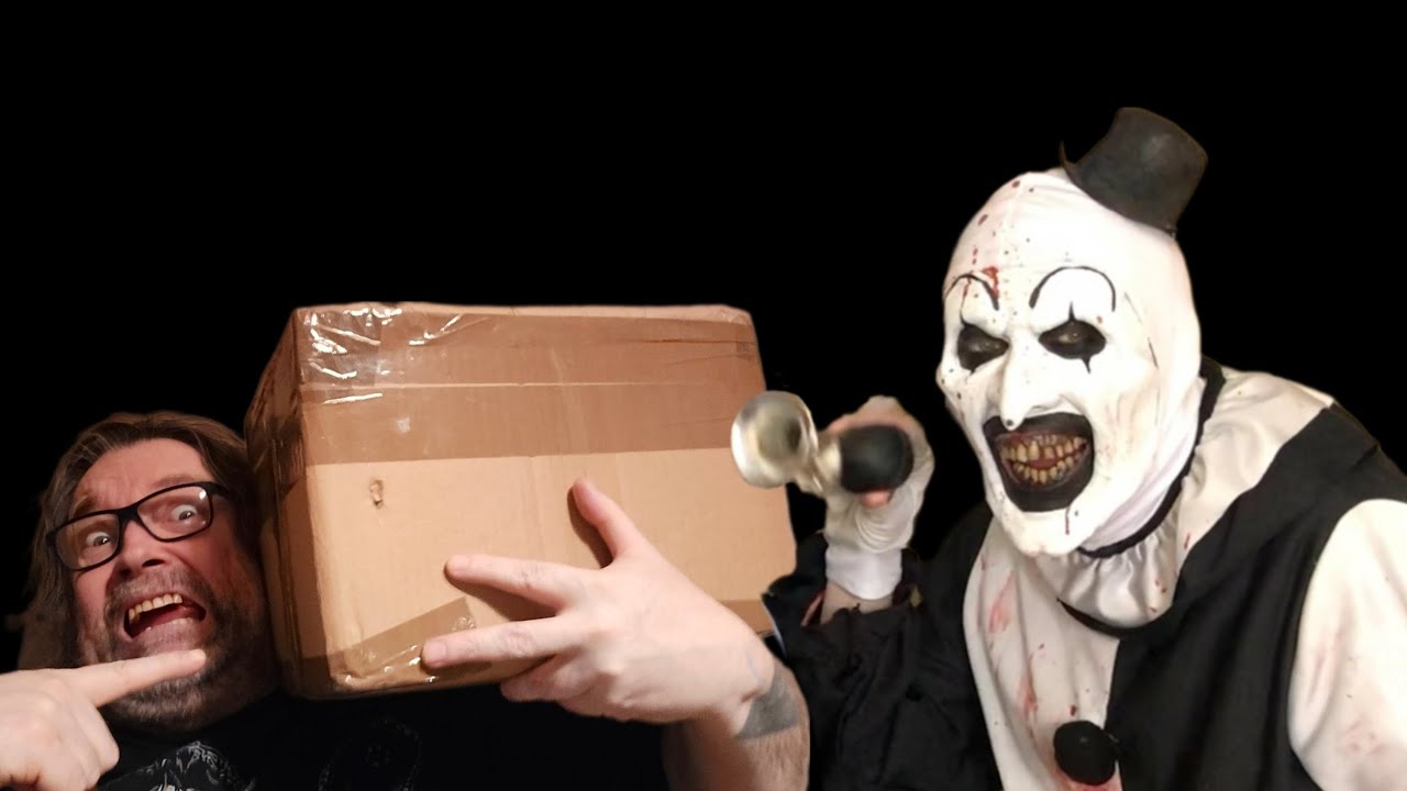 UNEXPECTED arrival of an amazing gift. Terrifier Art Attack 4K set PLUS ...