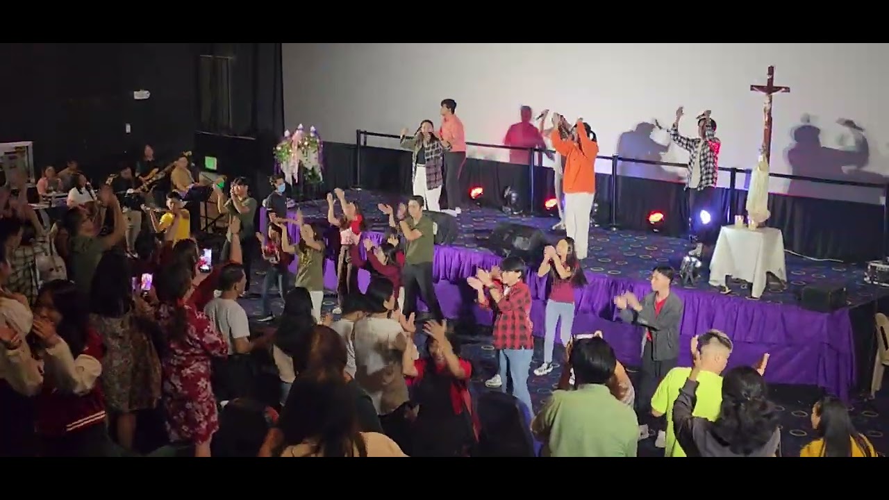 Praise - Elevation Worship - TFFTD - YouTube