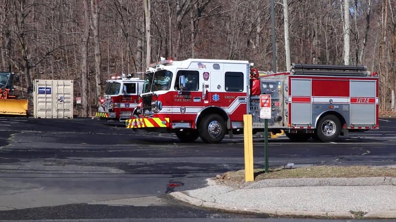Fairfield, CT Engine 2 and Tower Ladder 2 responding to an AFA - YouTube