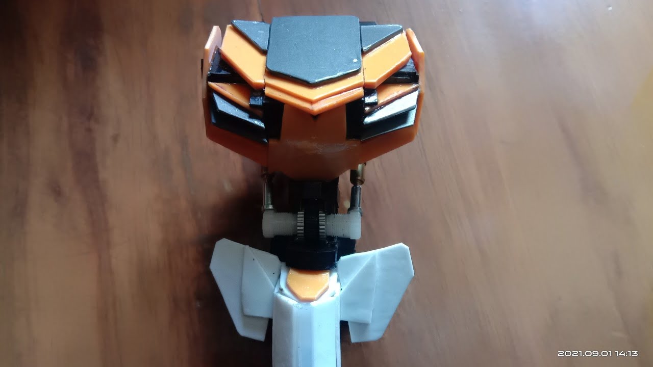 Cara membuat Badan Robot Dari Korek Gas /The processing of making a ...