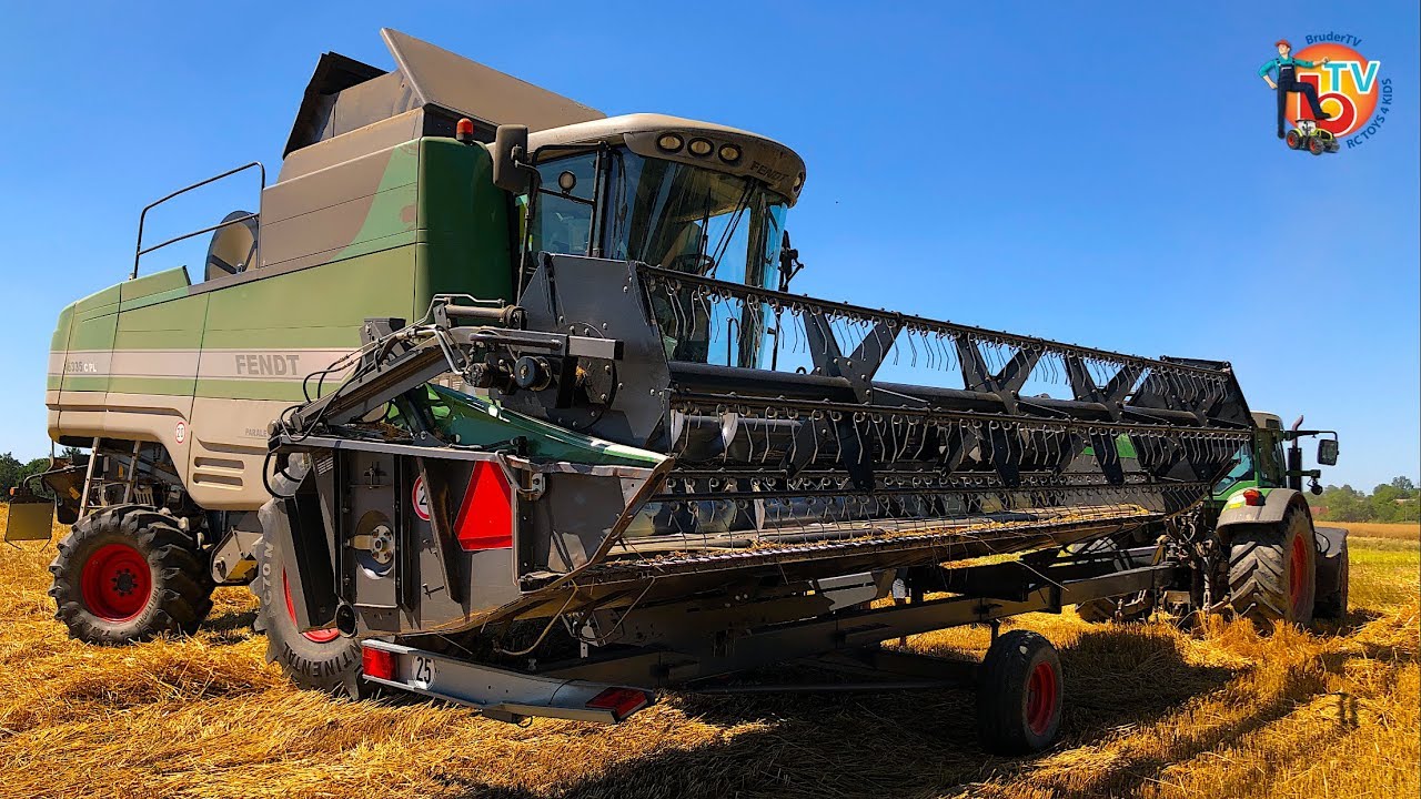 AGRO COMBINE FENDT and TRACTOR DEUTZ!! - YouTube
