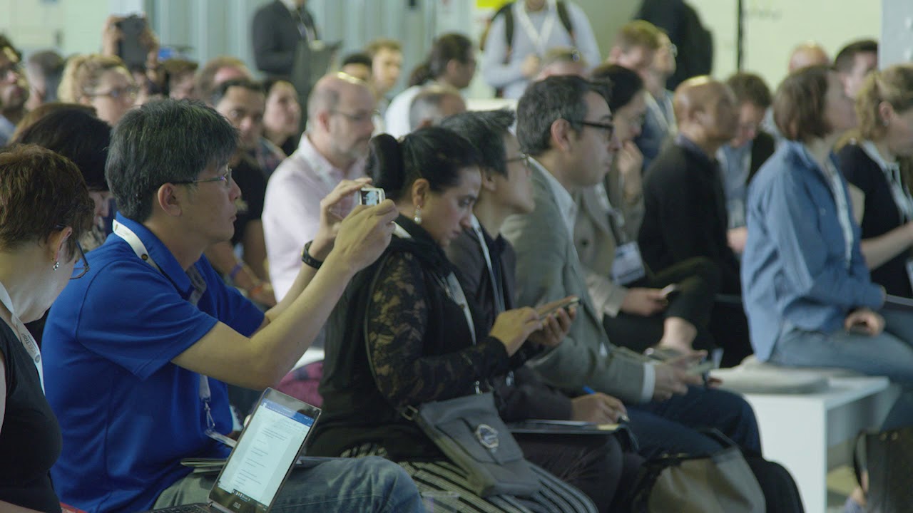 Blaine Mathieu Keynote - Building Event Driven Systems at the Speed of ...