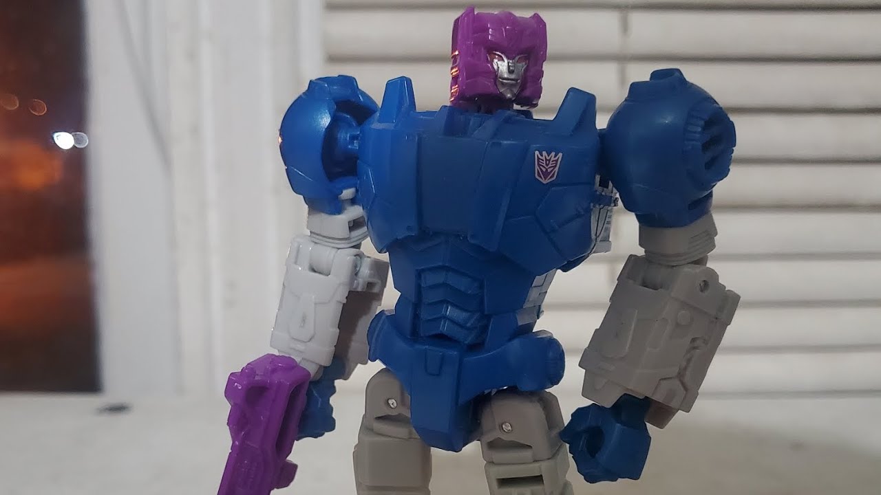 #transformers Titans return crash bash/ custom squeeze play - YouTube