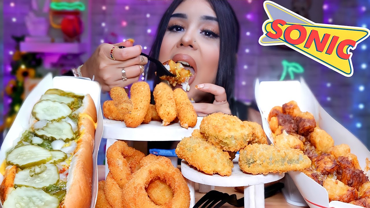 ASMR SONIC MUKBANG Foot Long Loaded Hot Dog, Chili Cheese Tots,Mozz ...