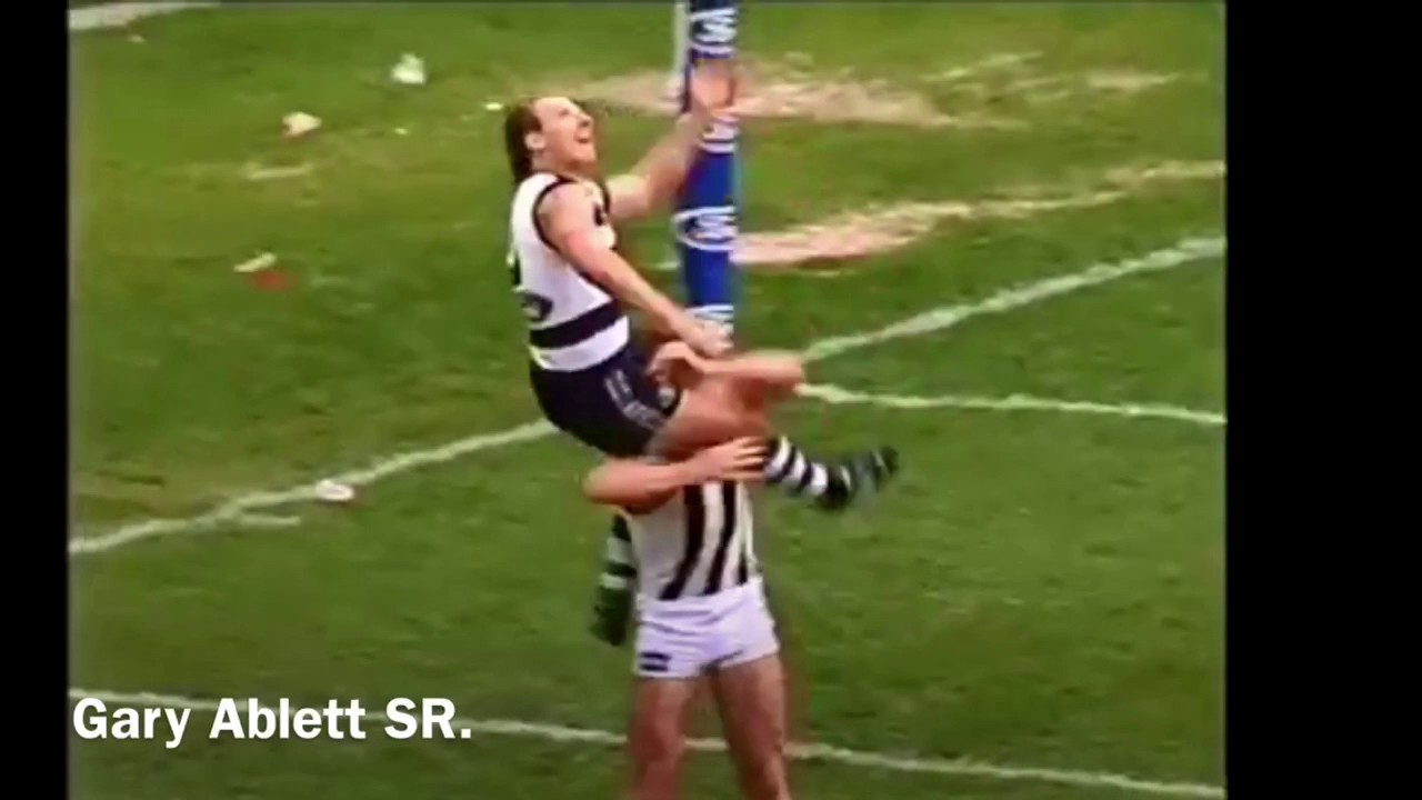 Top 5 best AFL marks ever - YouTube