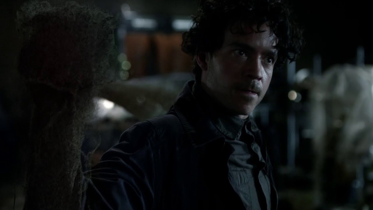 The Flash Sand Demon Scenes - YouTube