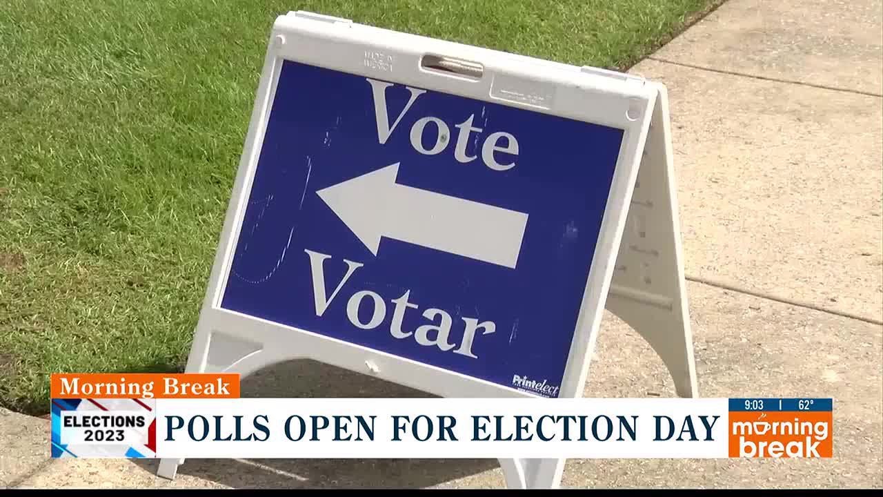 Polls open for Election Day in Savannah - YouTube