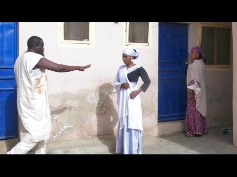 Innalillahi Me Sana'a Yawa Matan Bariki Wa'azi | Zakasha Dariya | Video - YouTube