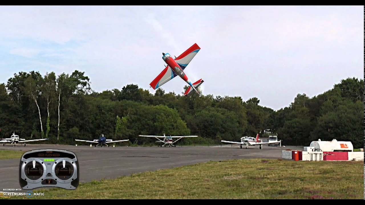 Desert Aircraft Extra on Phoenix RC Simulator - YouTube