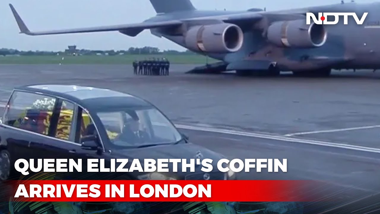 Plane Carrying Queen Elizabeth's Coffin Arrives In London - YouTube