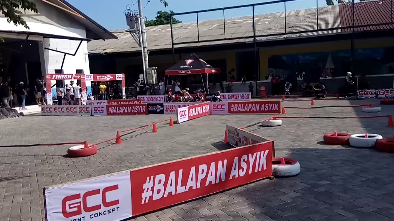 Balapan Ngetik