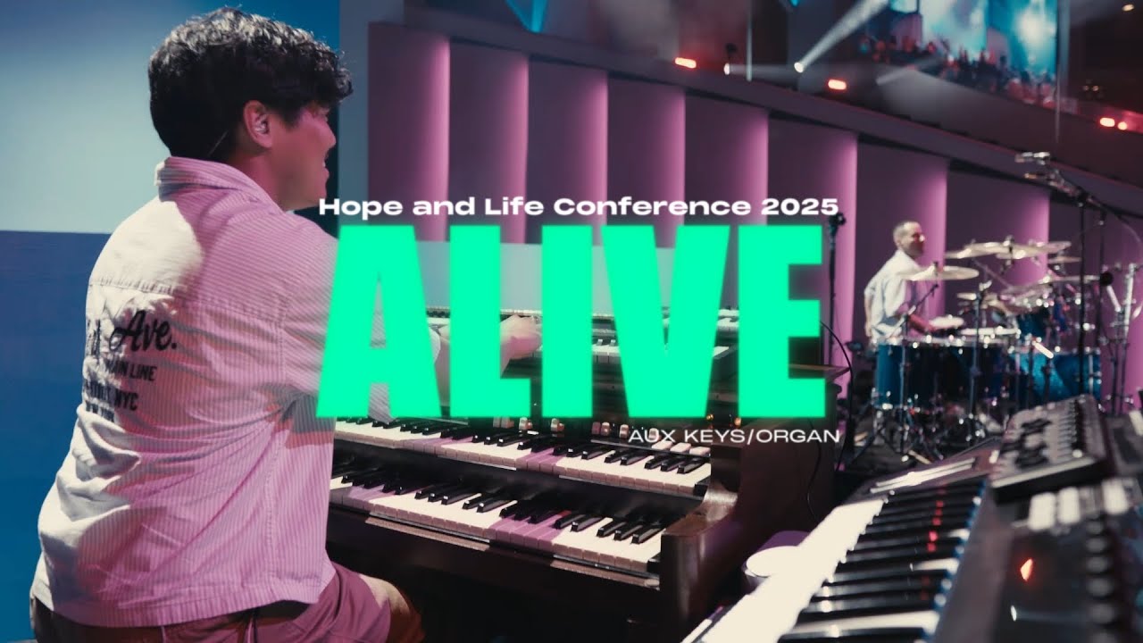 Alive | Hillsong Young & Free | Hope & Life Conference - YouTube