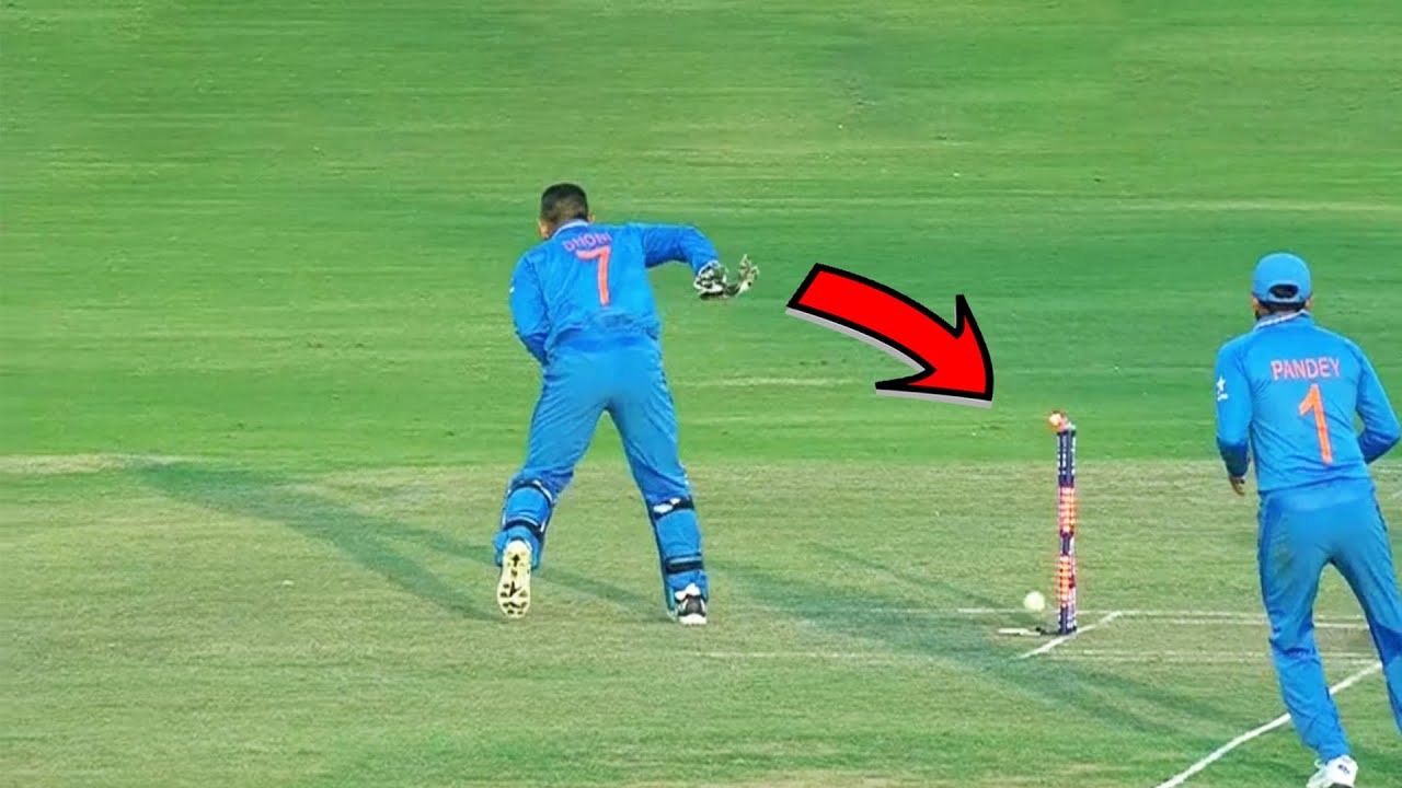 10 Wicket Keepers Smart Run-Outs In Cricket 🧠 - YouTube