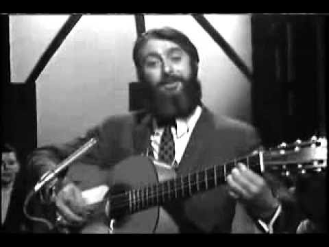The Auld Alarm Clock ronnie drew - YouTube