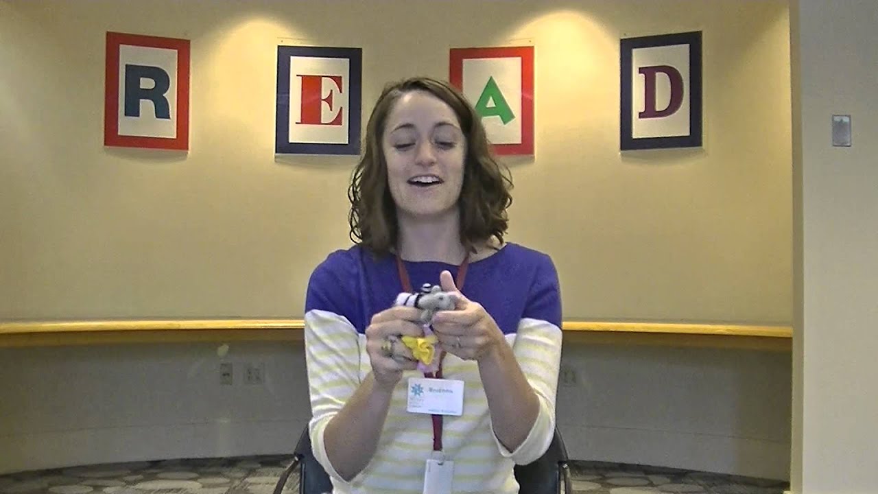 Using Props in Your Storytime - YouTube