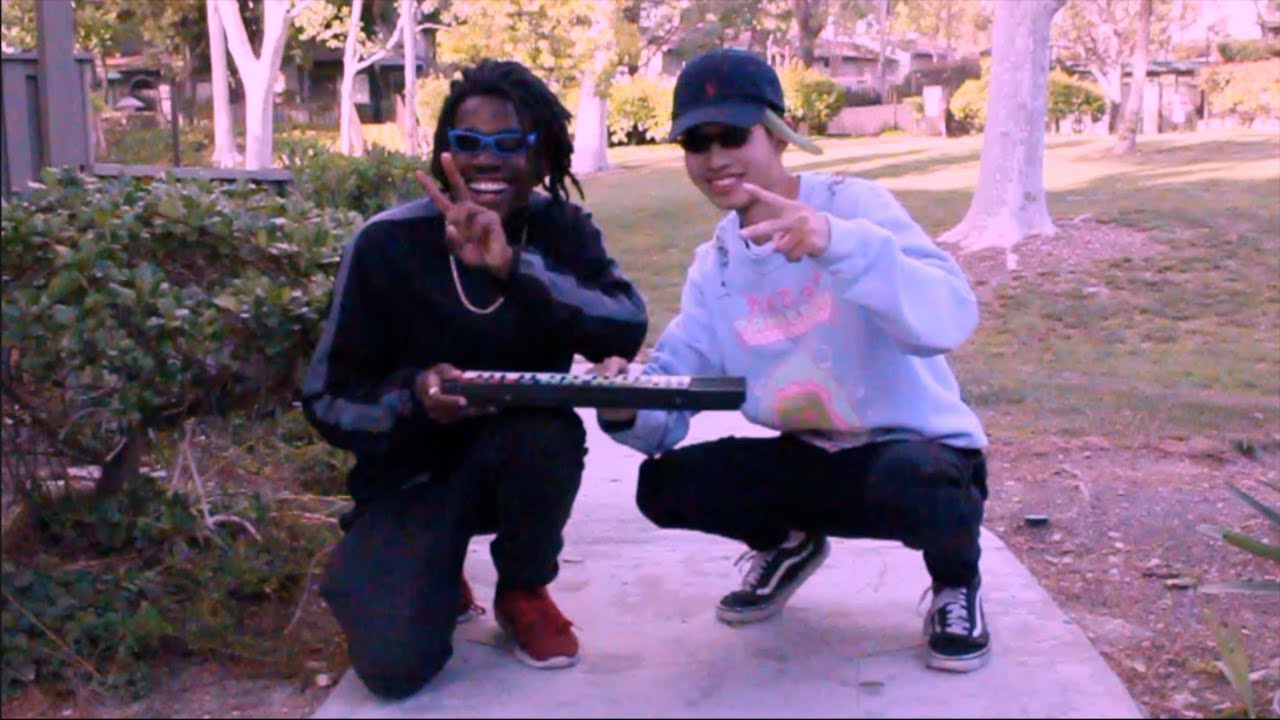 JAPAN - FAMOUS DEX DANCE (best anime crossover) #freebobbyshmurda - YouTube