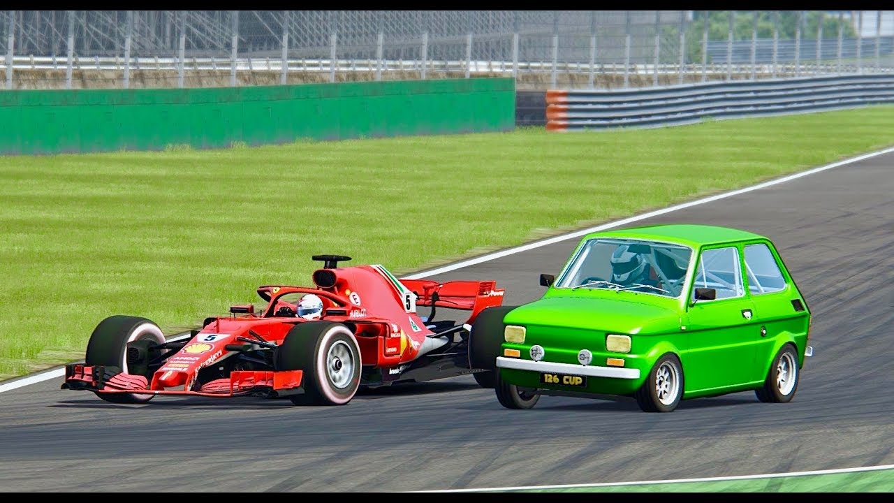 Ferrari F1 2018 vs Fiat 126 Monster - Monza - YouTube