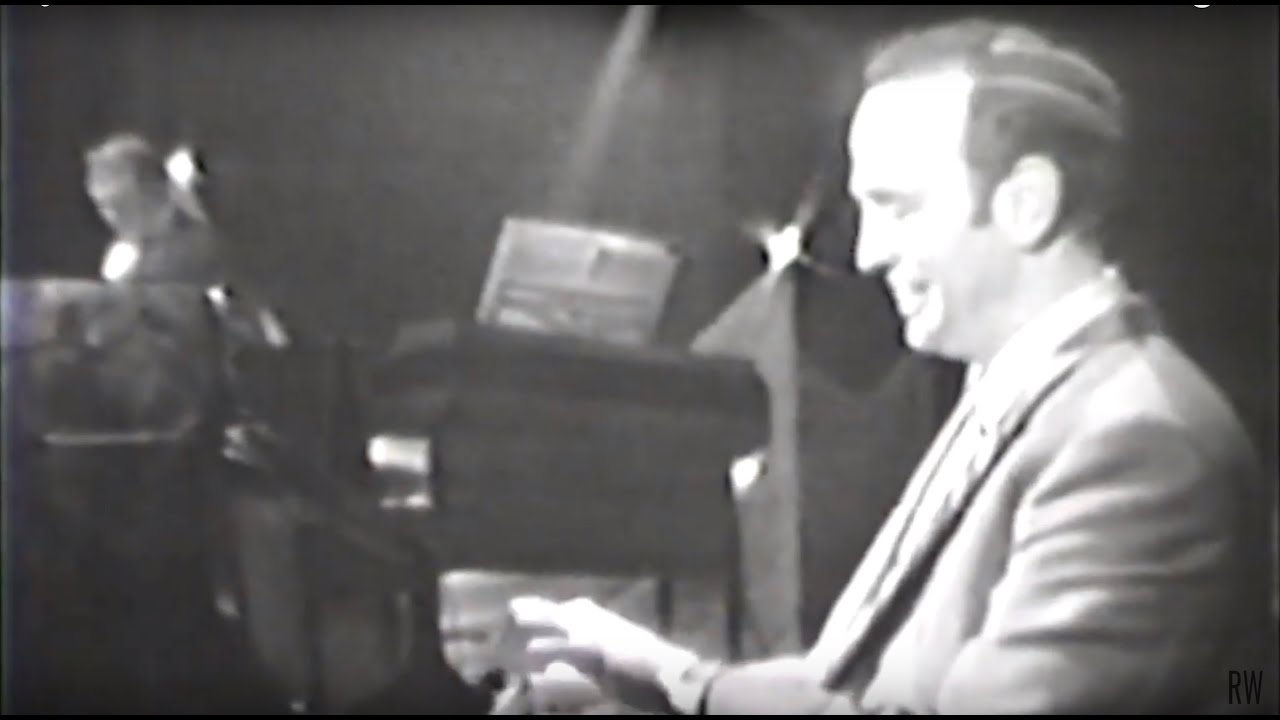 FASCINATION, TRY TO REMEMBER, MISTY- Roger Williams - YouTube