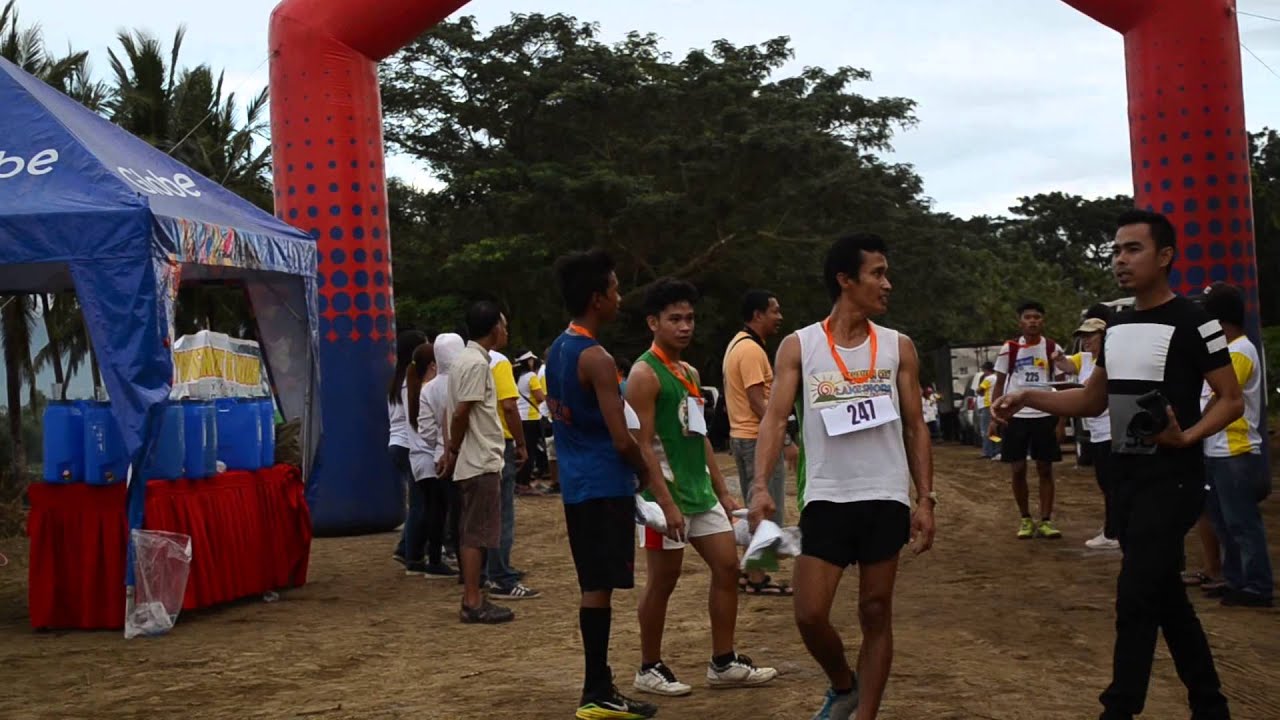 Fun Run AT The Tourist Spot In Tanauan City, Batangas - YouTube