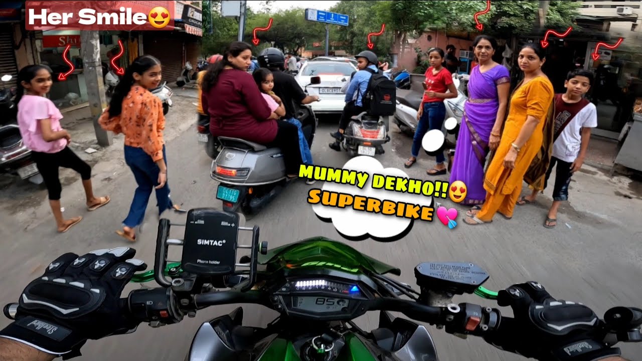 Durr Durr Se Cute Girls Reactions On Superbike z1000 !!😍Kawasaki Z1000 ...