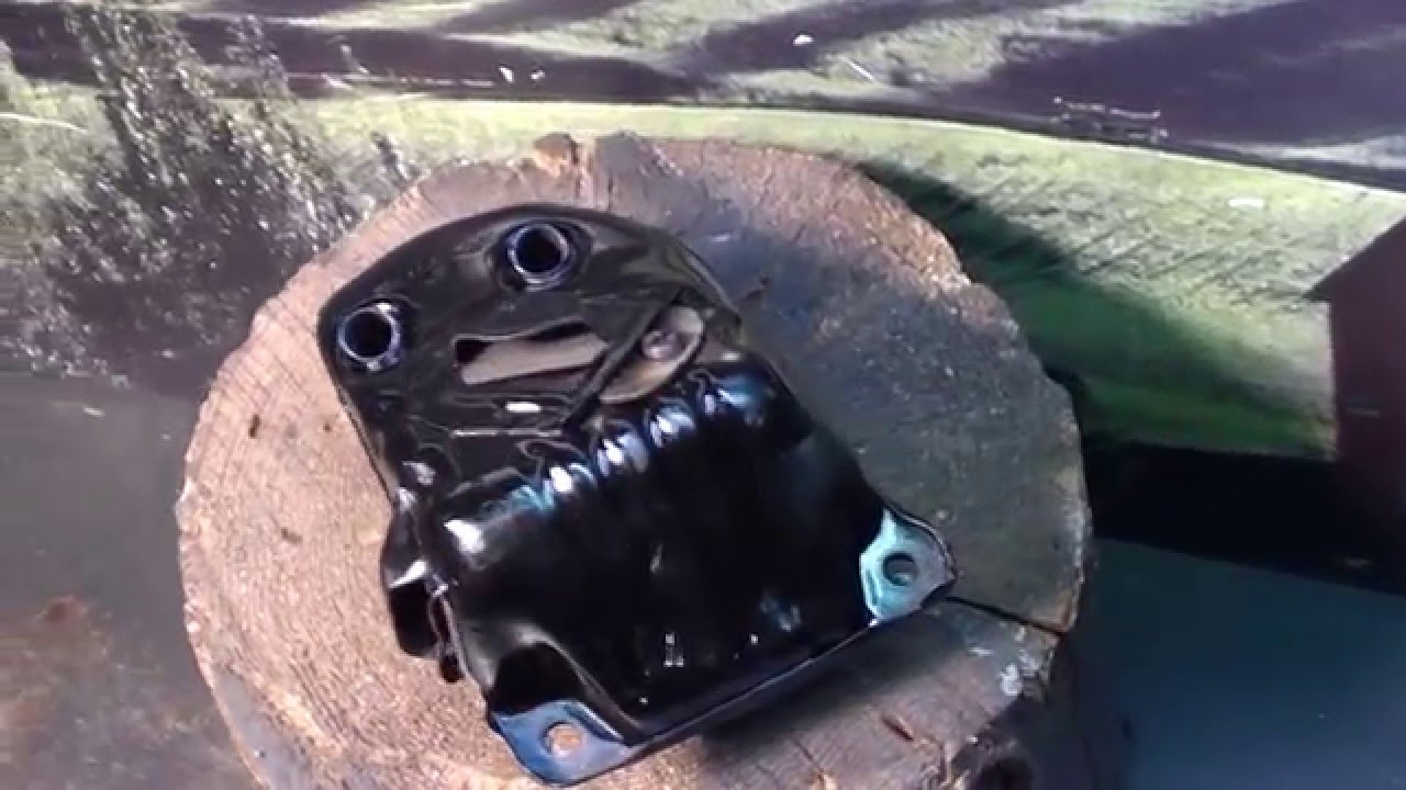 The chainsaw guy shop talk Husqvarna 562 XP Test Muffler dual port ...