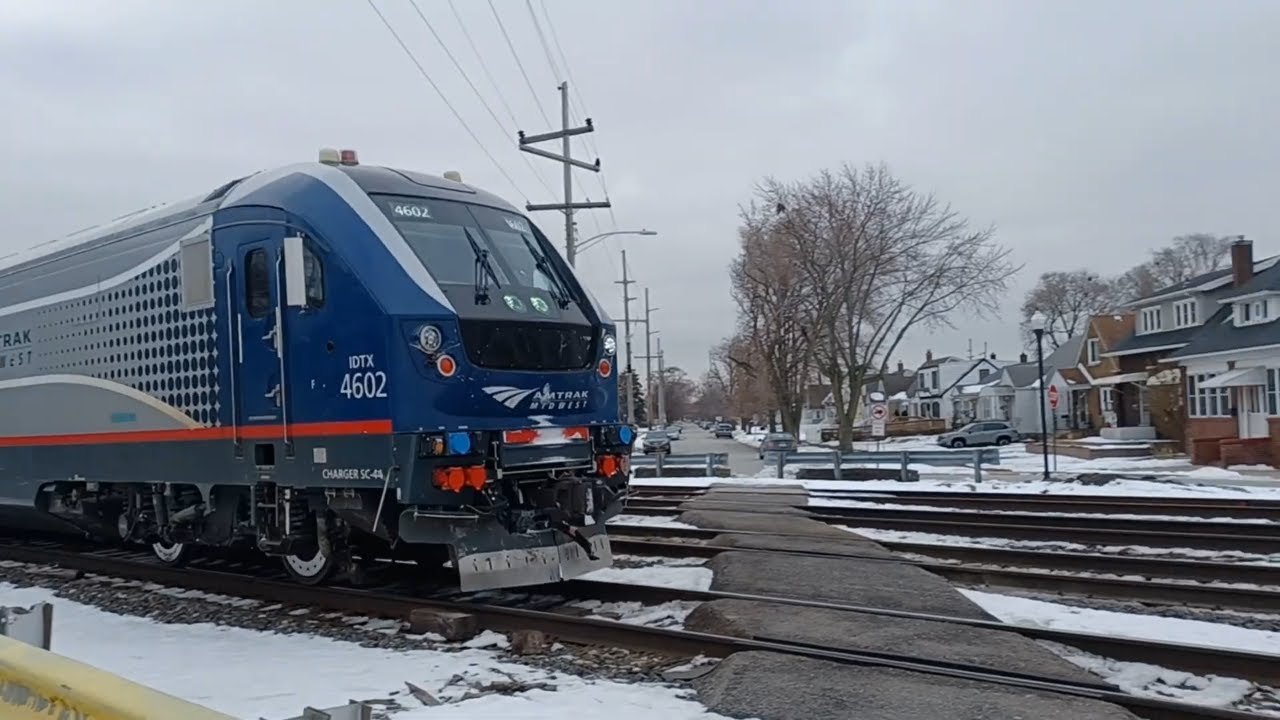 IDTX 4602 Leads Amtrak #351 Whiting, IN 12/11/25 - YouTube