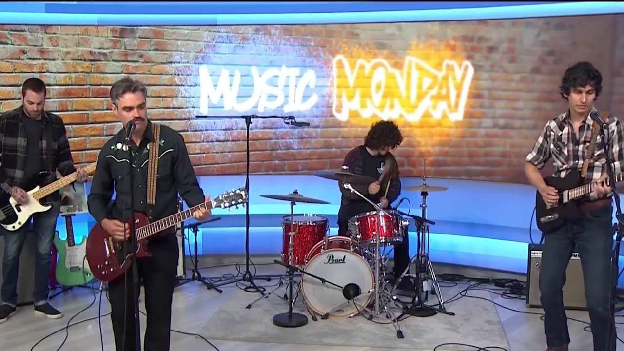 Craig Brown Band on "Live in the D" - YouTube