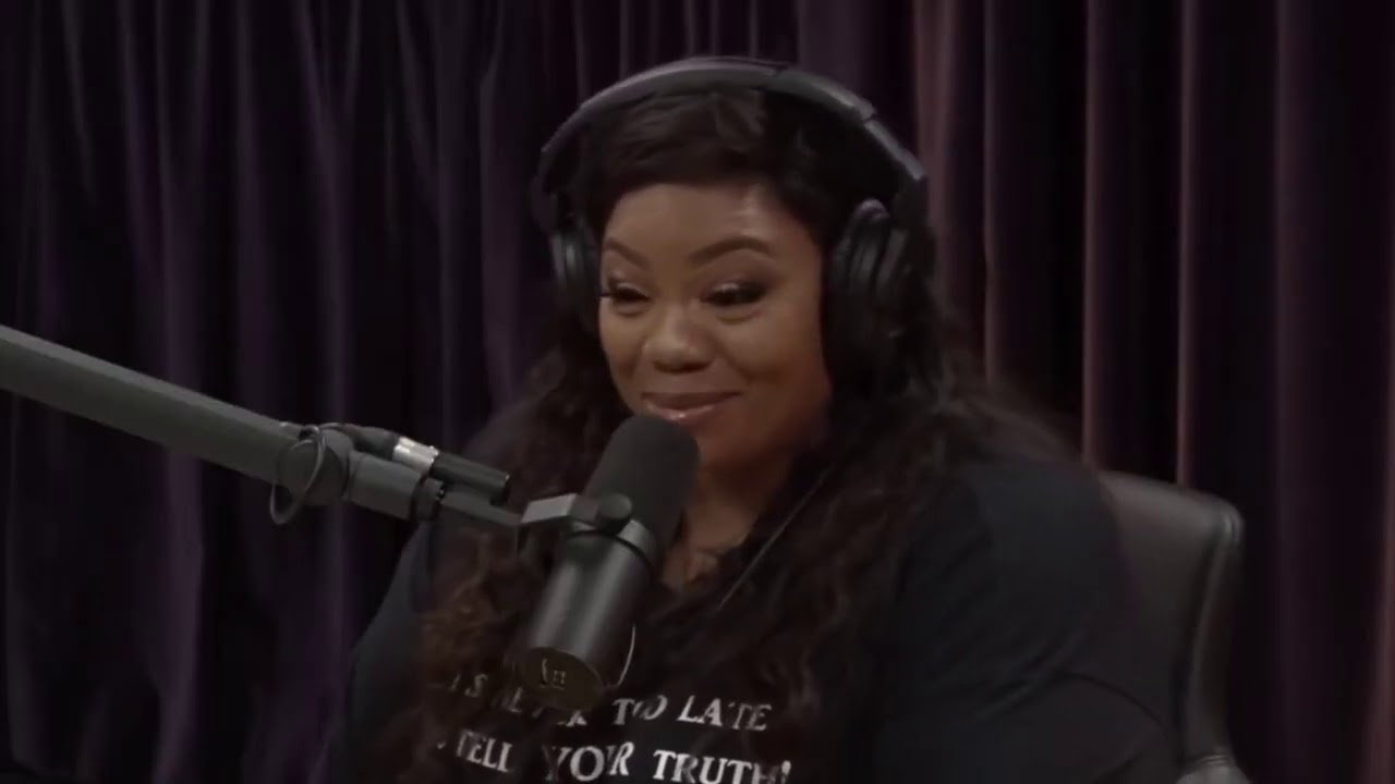 JRE Guests making young Jamie laugh PART 1 - YouTube