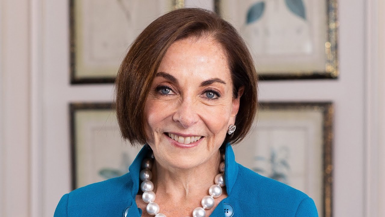 Sara Moss '74 offers advice for the next generation of leaders within ...