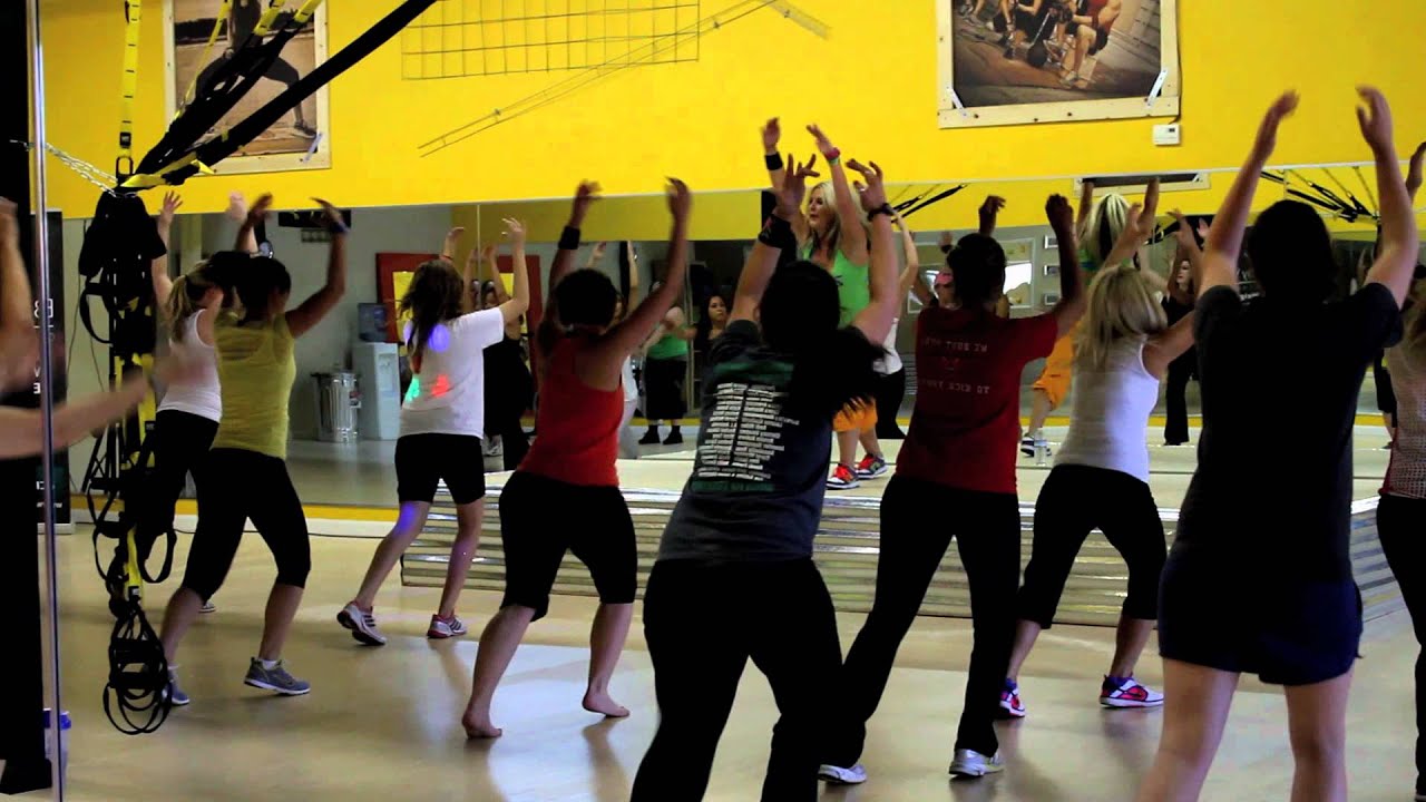 MODESTO ZUMBA - YouTube