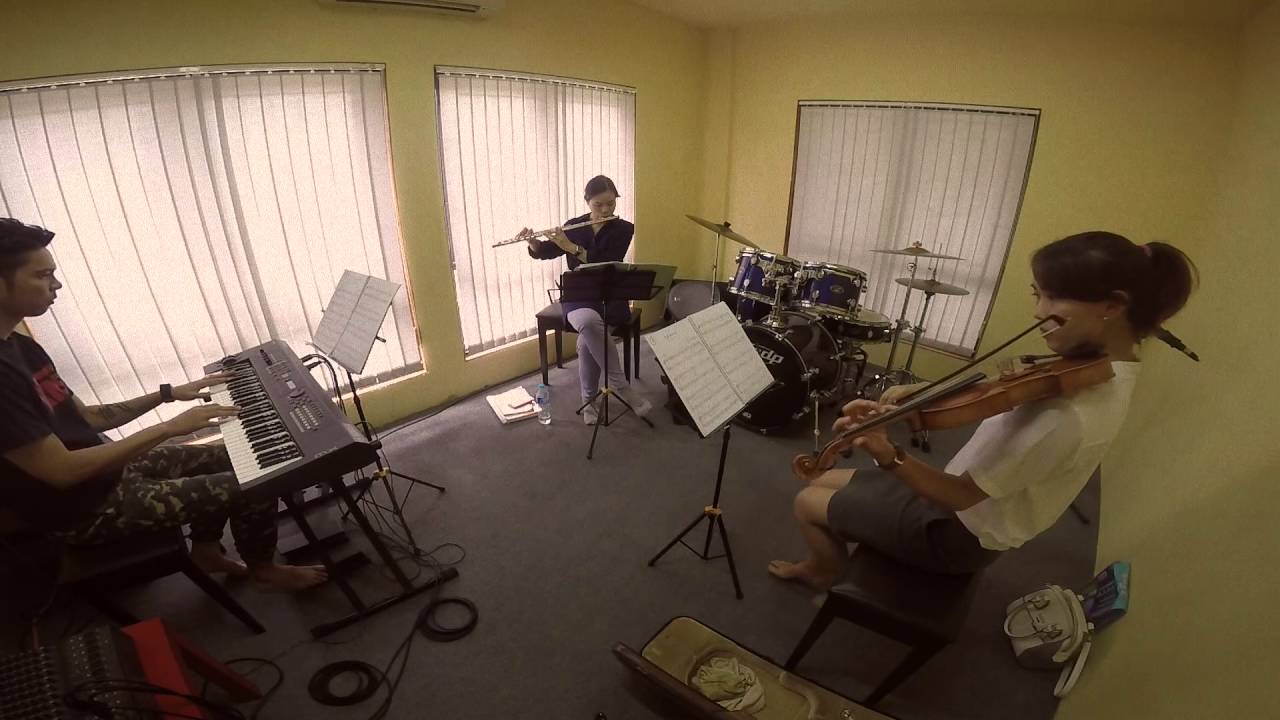 Trio Band (Piano, Violin and Flute) - YouTube