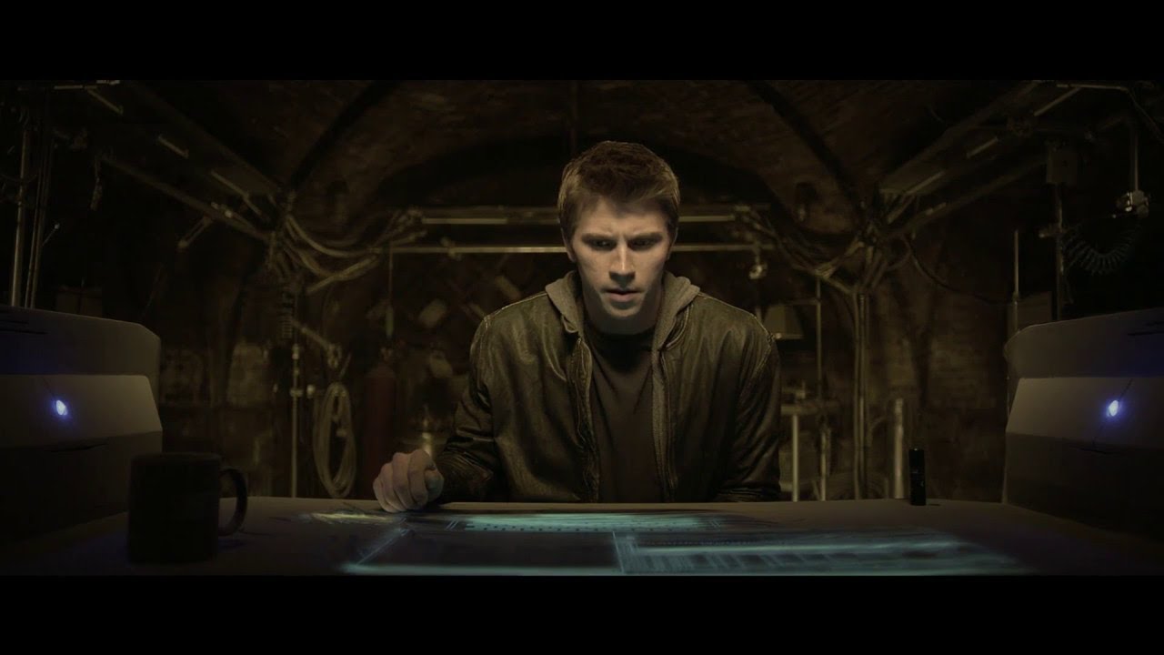 Discovering The Grid - Tron Legacy - YouTube