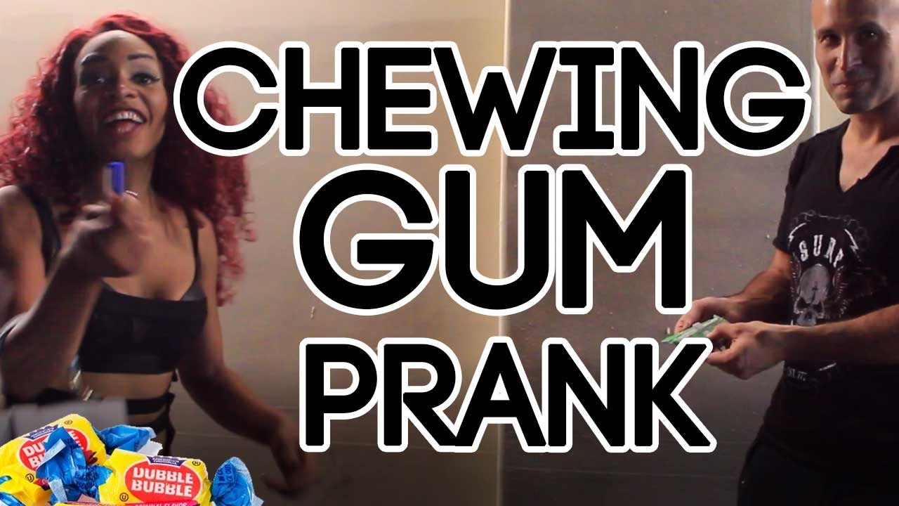 CHEWING GUM PRANK-Watch Seth Grabel hit the streets and make give away ...