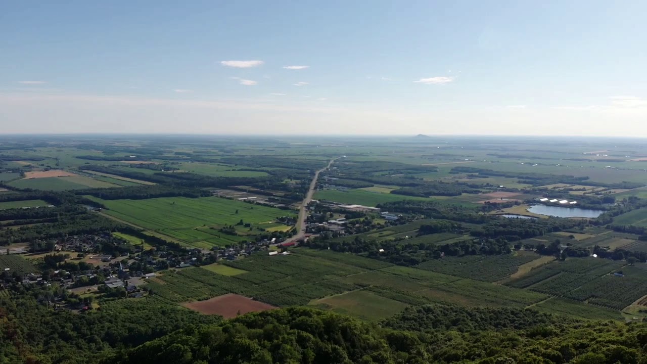 Mont Yamaska - YouTube