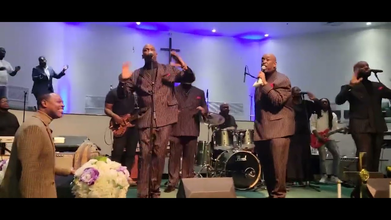 Bishop Darrell McFadden & DMD- Live in Washington D.C 2023!! 🔥🔥🔥 - YouTube