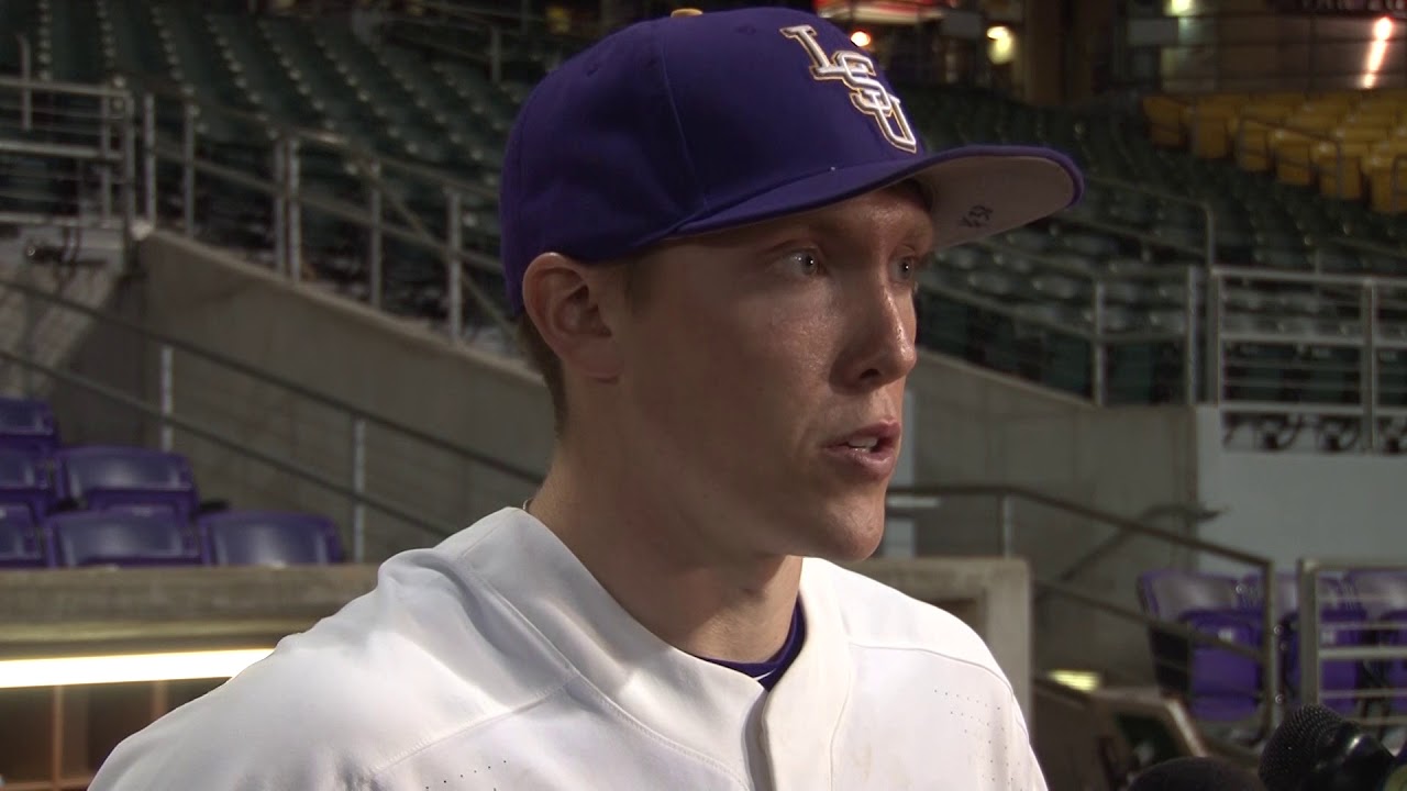 LSU P Zack Hess strikes out 10, talks blowout win against Texas - YouTube