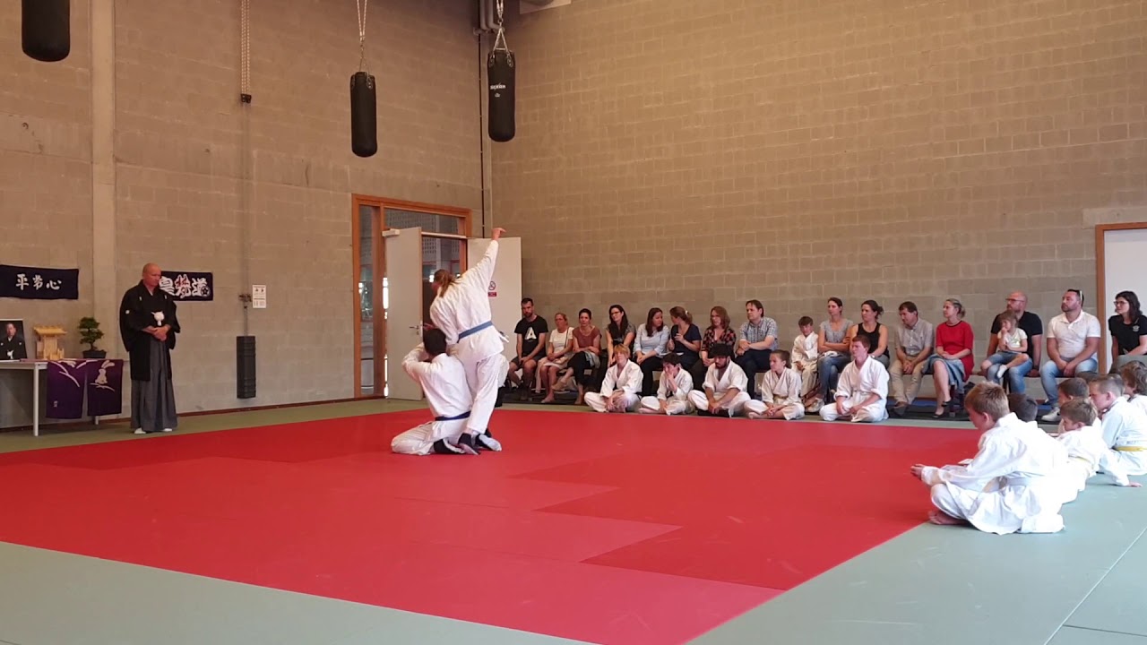 KoKoDo JuJutsu - Hei Jo shin Dojo - Ceremonie 2019 - YouTube